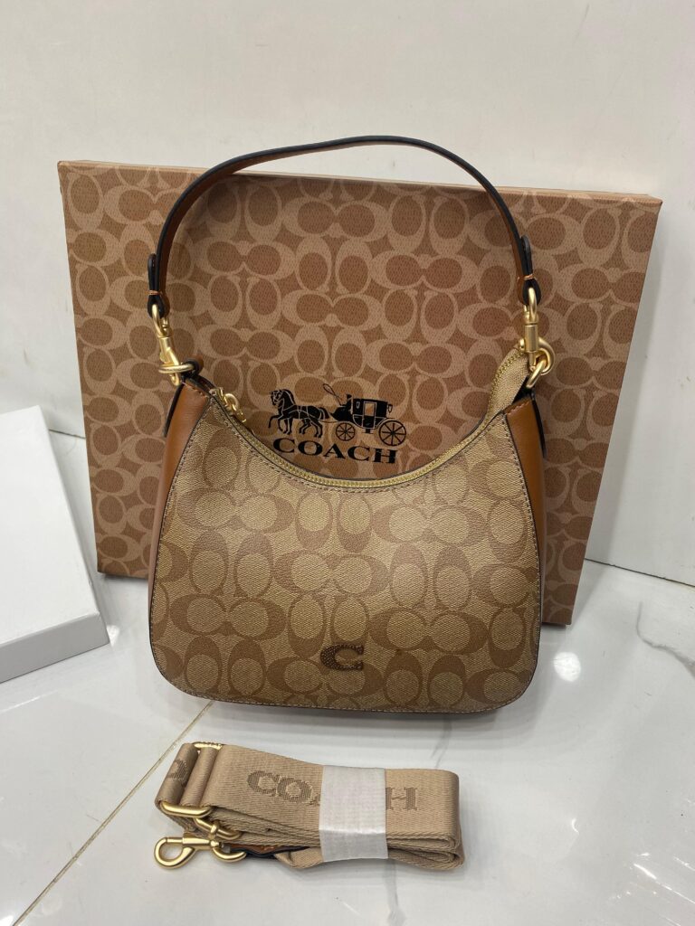 Coach Bag - OneWindow Collection